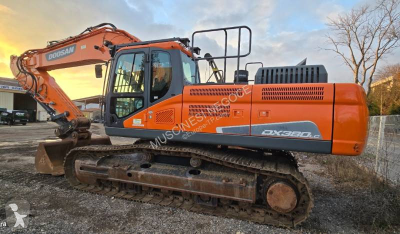 Pelle sur chenilles Doosan DX380 LC DX380LC-5 Gazoil occasion - n°10966788