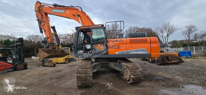 Pelle sur chenilles Doosan DX380 LC DX380LC-5 Gazoil occasion - n°10966788