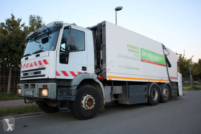 Camion benne à ordures ménagères Iveco EuroTech 240E26 6x2 CNG Erdgas ...