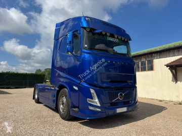 Tracteur produits dangereux / adr FAW, 1 annonces de tracteur produits ...