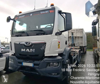 Camions polybennes surbaissés d'occasion en Charente-Maritime à vendre ...