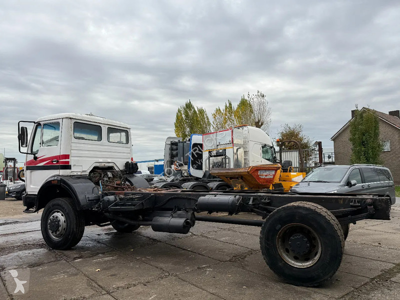 Camion châssis Mercedes 2036 V10 4X4 Chassis Spring/Spring Manual ...