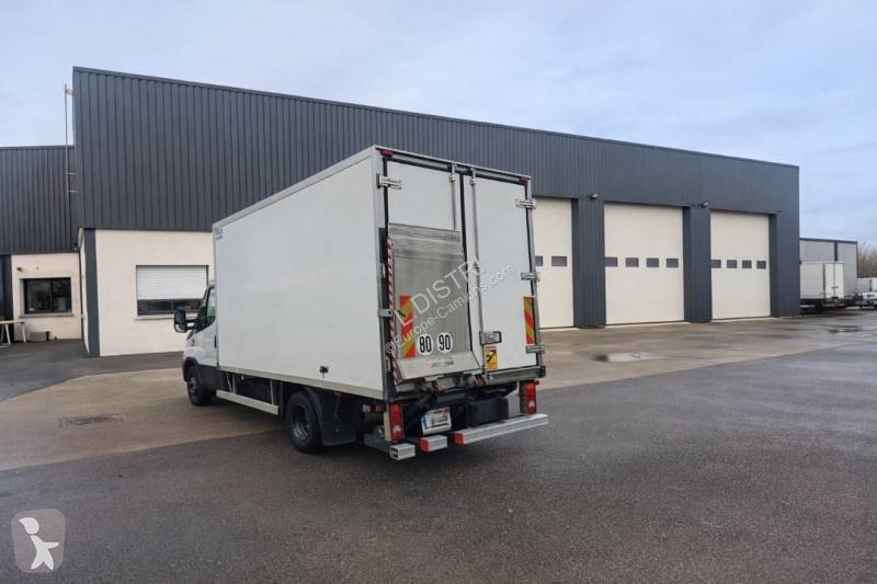 Camion frigo mono température Iveco Carrier Daily 70C18 4x2 Gazoil Euro ...