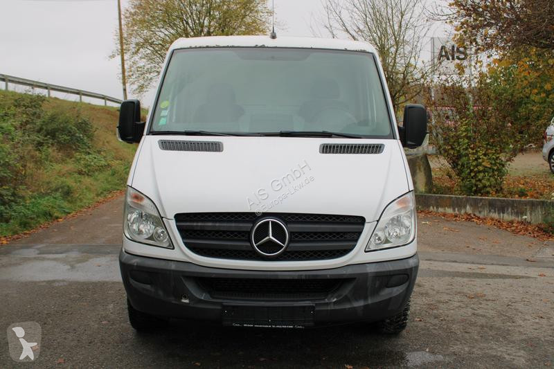 Utilitaire châssis cabine Mercedes Sprinter Mercedes-Benz 310 cdi Euro ...