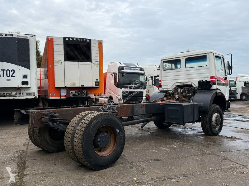 Camion châssis Mercedes 2036 V10 4X4 Chassis Spring/Spring Manual ...