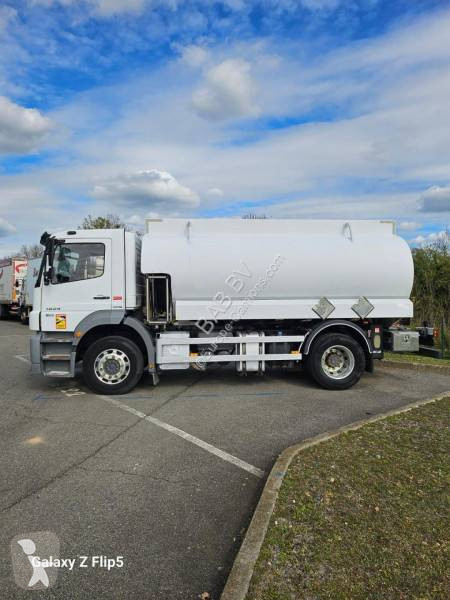 Used Mercedes Axor oil/fuel tanker truck 1824 NL 4x2 Diesel Euro 5 - n ...