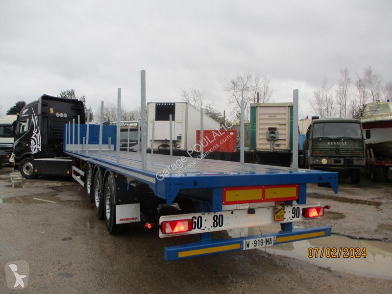 Semi remorque Fruehauf plateau Essieu AR auto-suiveur 150 Tridem MS 3 ...