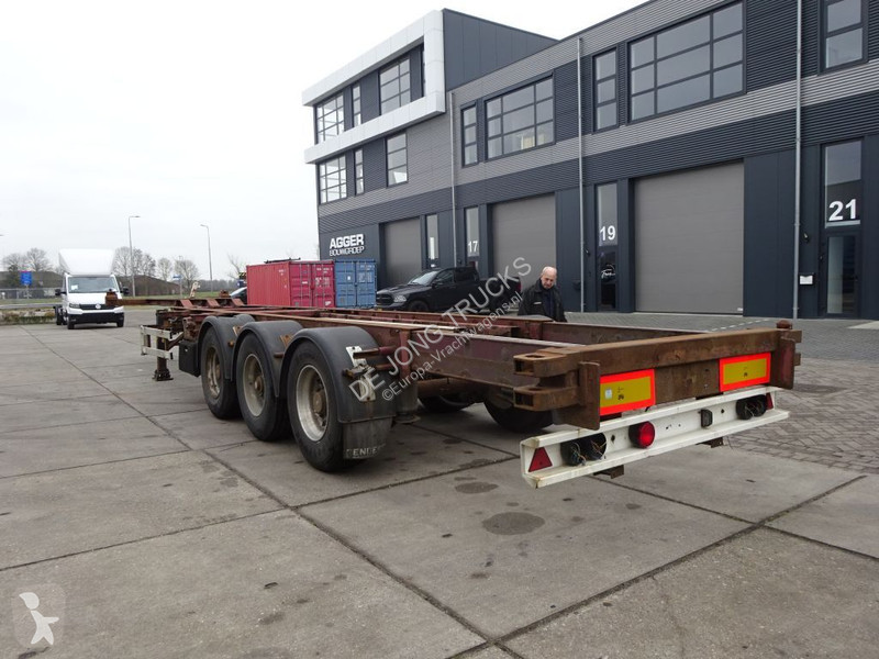Semi remorque Renders porte containers ROC 12.27 Container Chassis ...