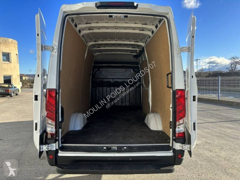 Fourgon utilitaire Iveco Daily 35S14V12 4x2 Gazoil occasion - n°10189698