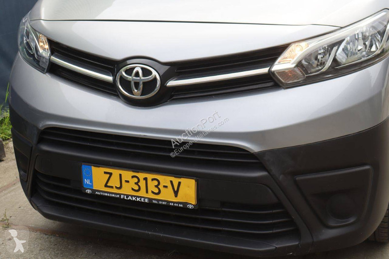 Auctions Toyota cargo van ProAce Diesel - n°11321373