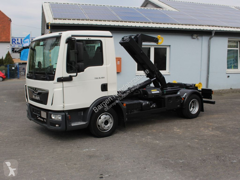 Used rental MAN commercial vehicle ampliroll / hook lift 8.160 BL 4x2 ...
