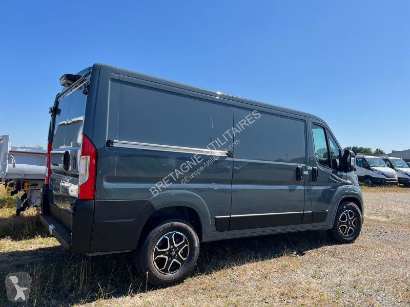 Fourgon utilitaire Fiat Ducato DUCATO FG MH1 - L2H1 3.5 MAXI 140CH S&S ...