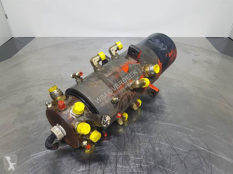 Used Komatsu hydraulic system commercial vehicle part PW 75/95 (FAI ...
