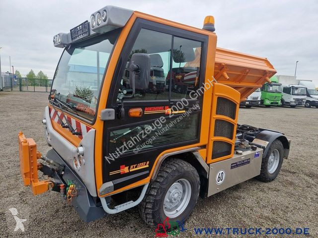 Camion déneigeuse Boki Boki HY1252B 4x4 3 Sitzer Schneeschild Kommunal ...