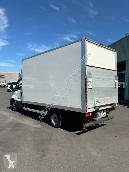Utilitaire caisse grand volume Iveco Daily 35C16H EMP 4100 4x2 Gazoil ...