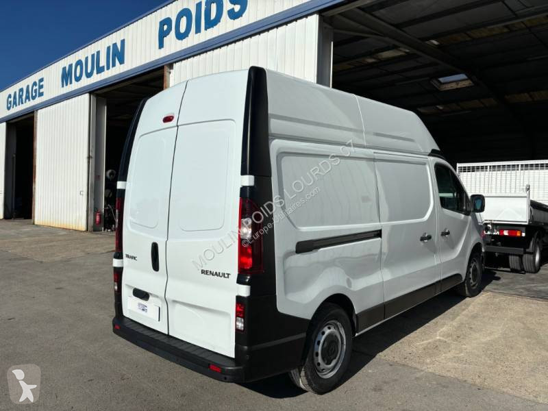 Furgoneta mediana Renault Trafic L2H2 DCI 150 CV 4x2 Diesel Euro 6 ...