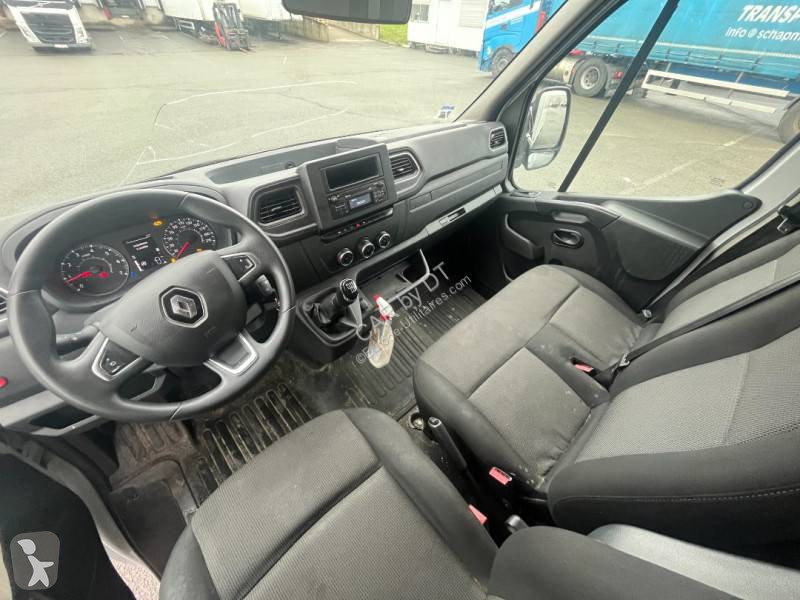 Utilitaire caisse grand volume Renault Master 165 DCI 4x2 Gazoil hayon ...