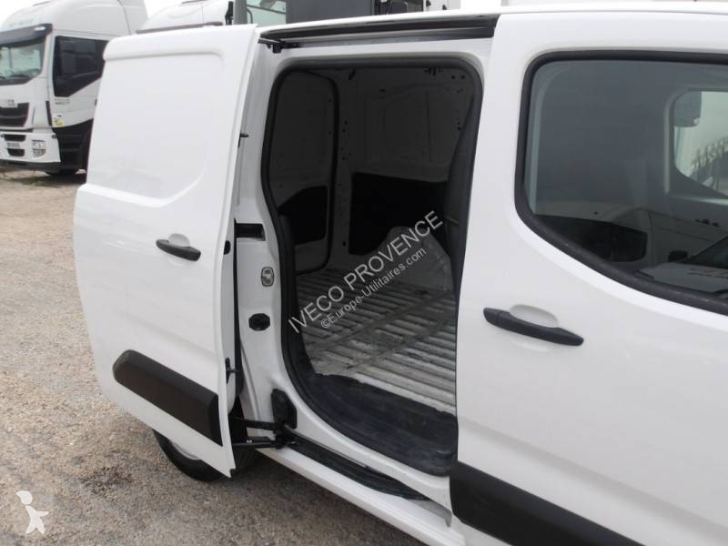 Fourgon utilitaire Citroën Berlingo BlueHDI 100 BVM Confort Gazoil ...