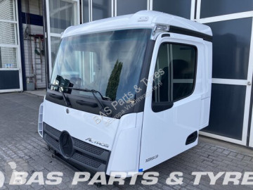 Bas Parts & Tyres, 1625 gebraucht LKW von dem Unternehmen Bas Parts & Tyres